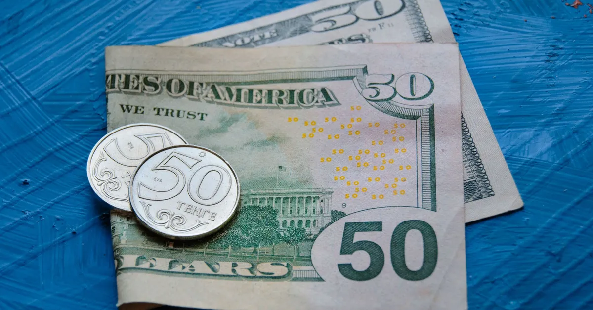 На бирже доллар продается выше отметки 511 тенге - новости Kapital.kz
